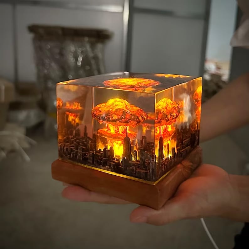 Nuclear Explosion Bomb Mushroom Cloud Lamp – lionclay