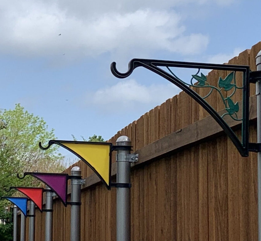 🔥Hangs Fence Post Hanger – lionclay